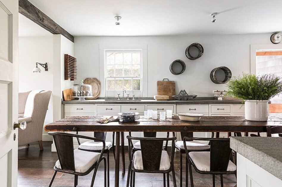 Interesting Peep Into A Country House Design: An Off-Grid Experience ...