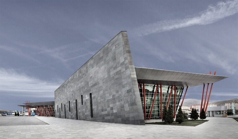 Bus Station Architecture: Modern Bus Terminals Around The World | The ...