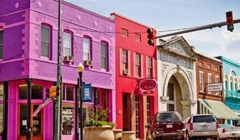 Colourful Urban Architecture: 15 Global Cities In Vibrant Colours | The ...