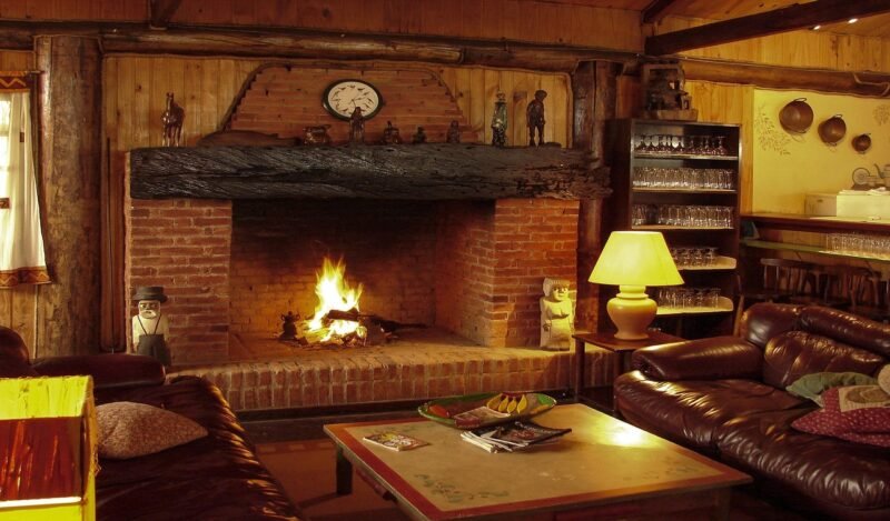 Housing In Extreme Cold: How Do People Adapt To Extremely Cold Climate ...