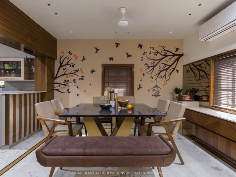 Interior Design Project By Hardi’s Design Studio: Equable Ebullient ...